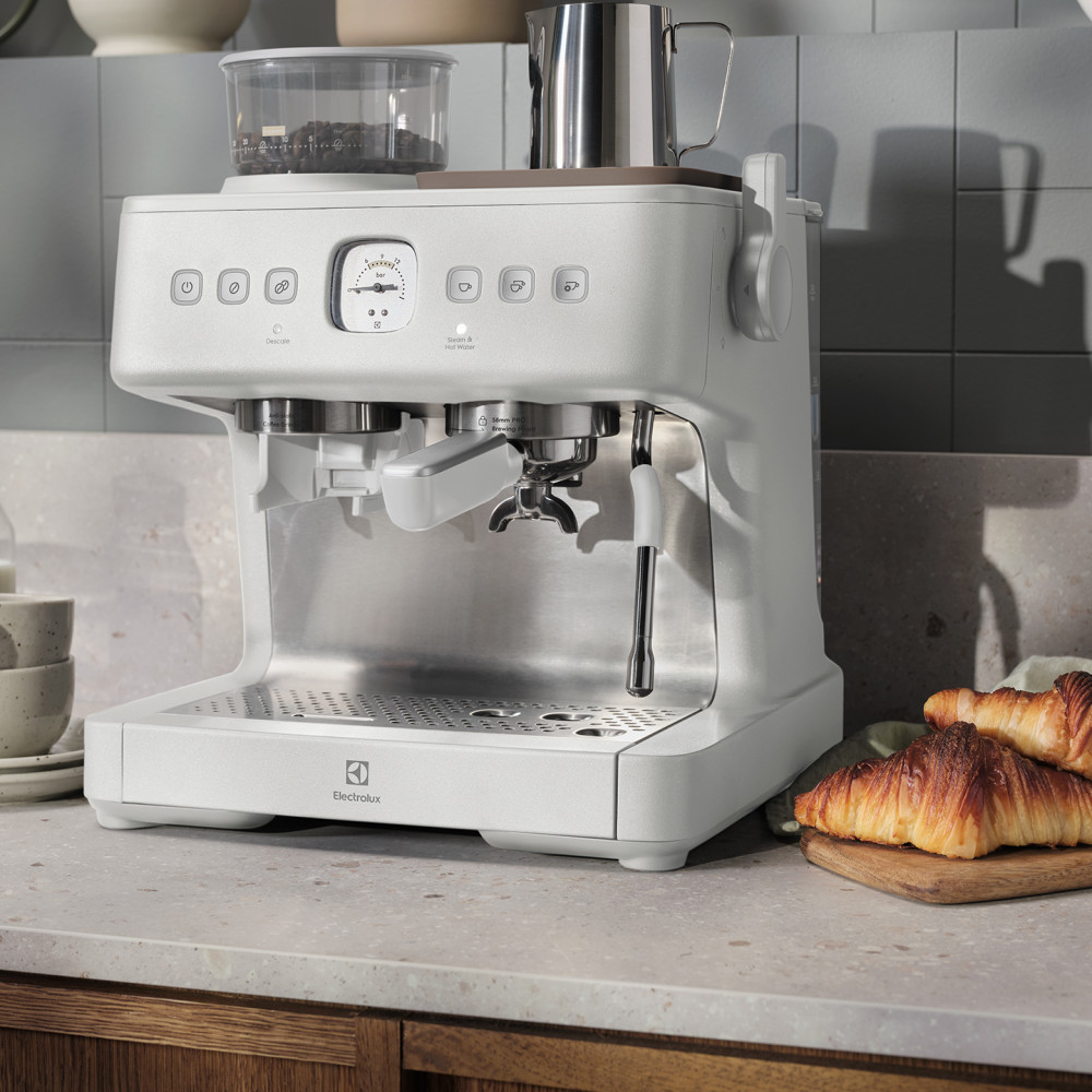 Electrolux 800 Series E8EC1-8SW Espresso machine met molen - Wit