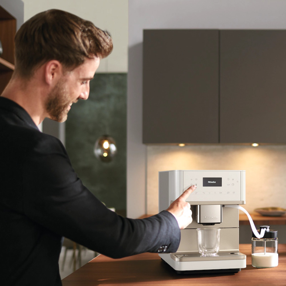 Miele CM 6360 MilkPerfection Lotosweiß Kaffeevollautomat - Weiß